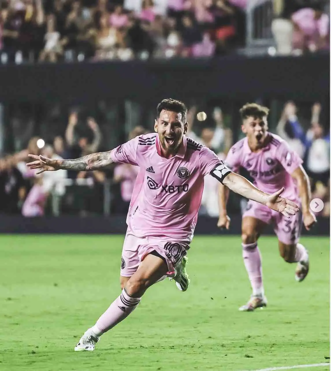 Lionel Messi hace su debut en Inter Miami con un golazo de tiro libre y da la victoria ante Cruz ...