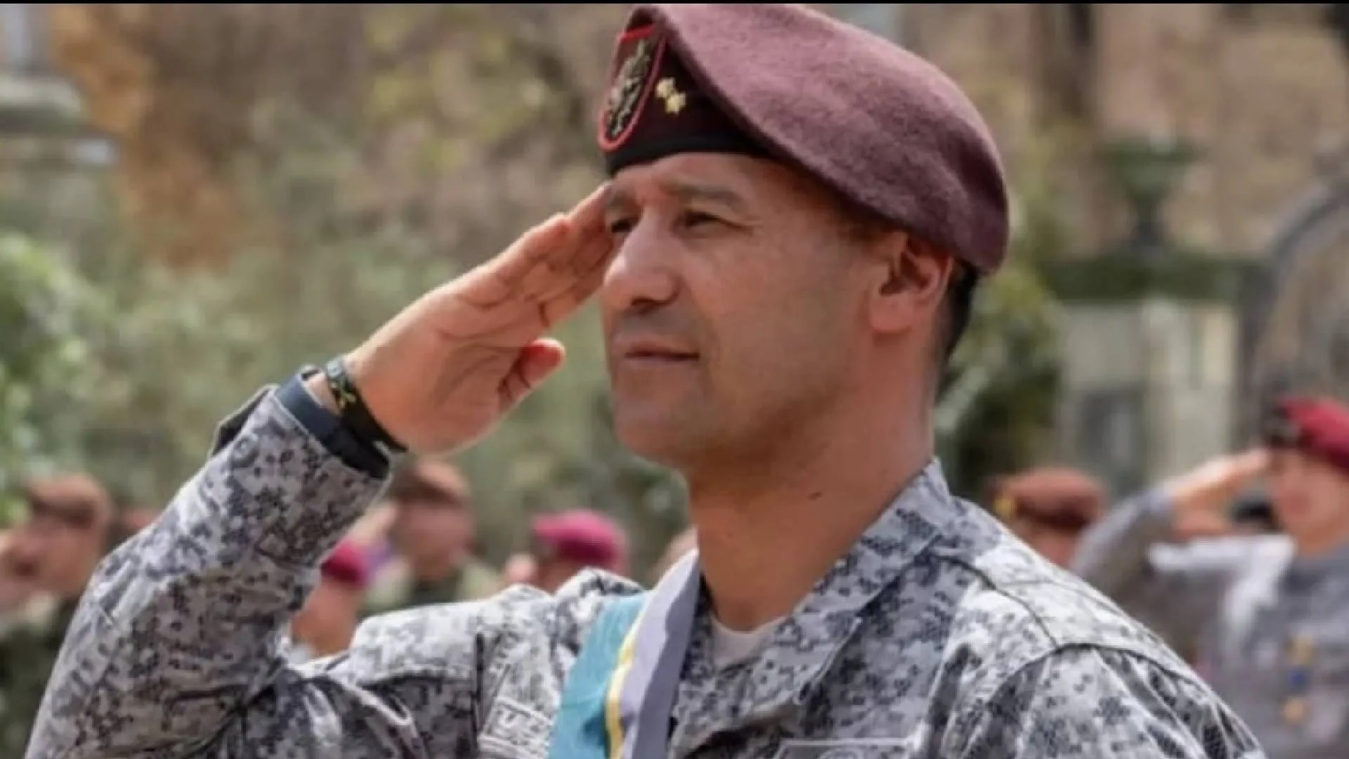 General Pedro Sánchez asume el Ministerio de Defensa - Noticias de hoy ...